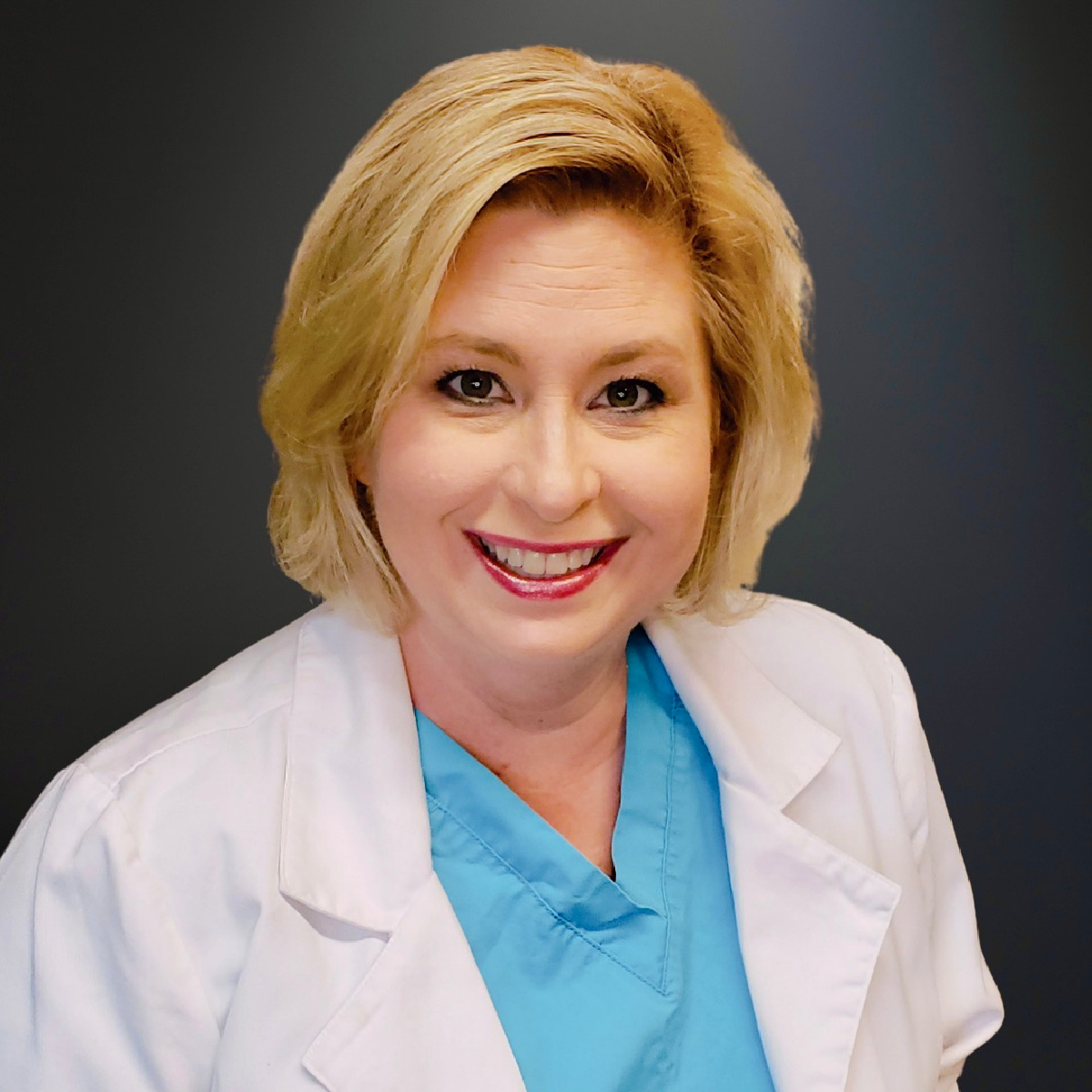 Dr. Anne Stuccio | Reardon Dental